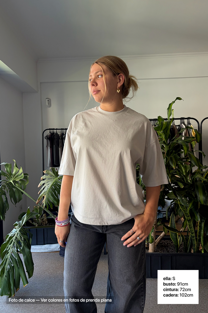 Remera Boxy Fit Mujer | Deliver