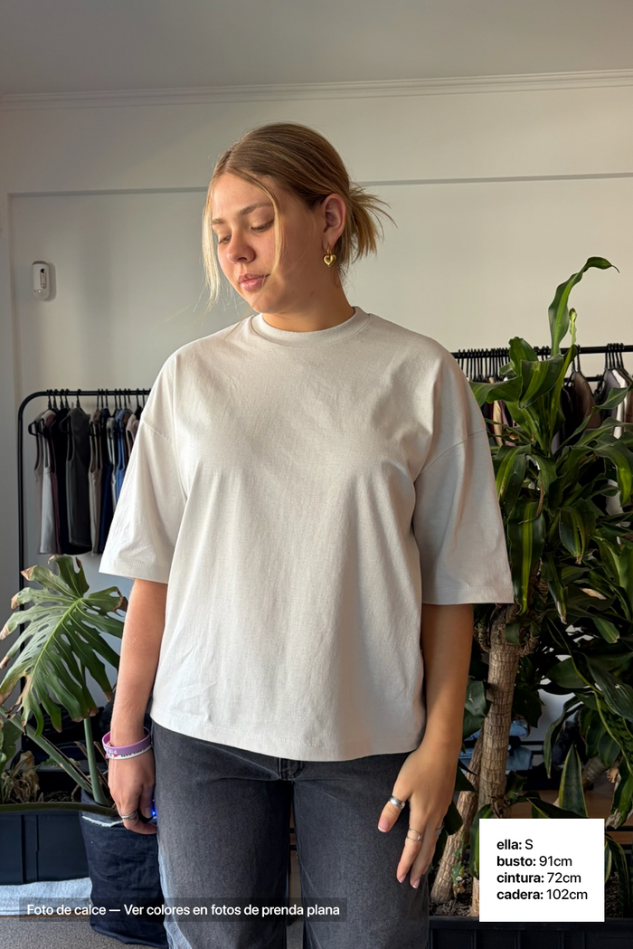 Remera Boxy Fit Mujer | Deliver